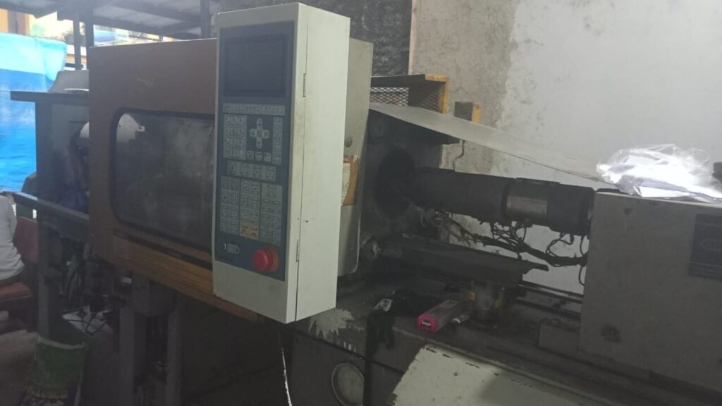 Harga Mesin Injection Molding